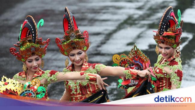50 Ide Kostum Karnaval 17 Agustus Lucu, Simple tapi Unik tanpa Biaya
