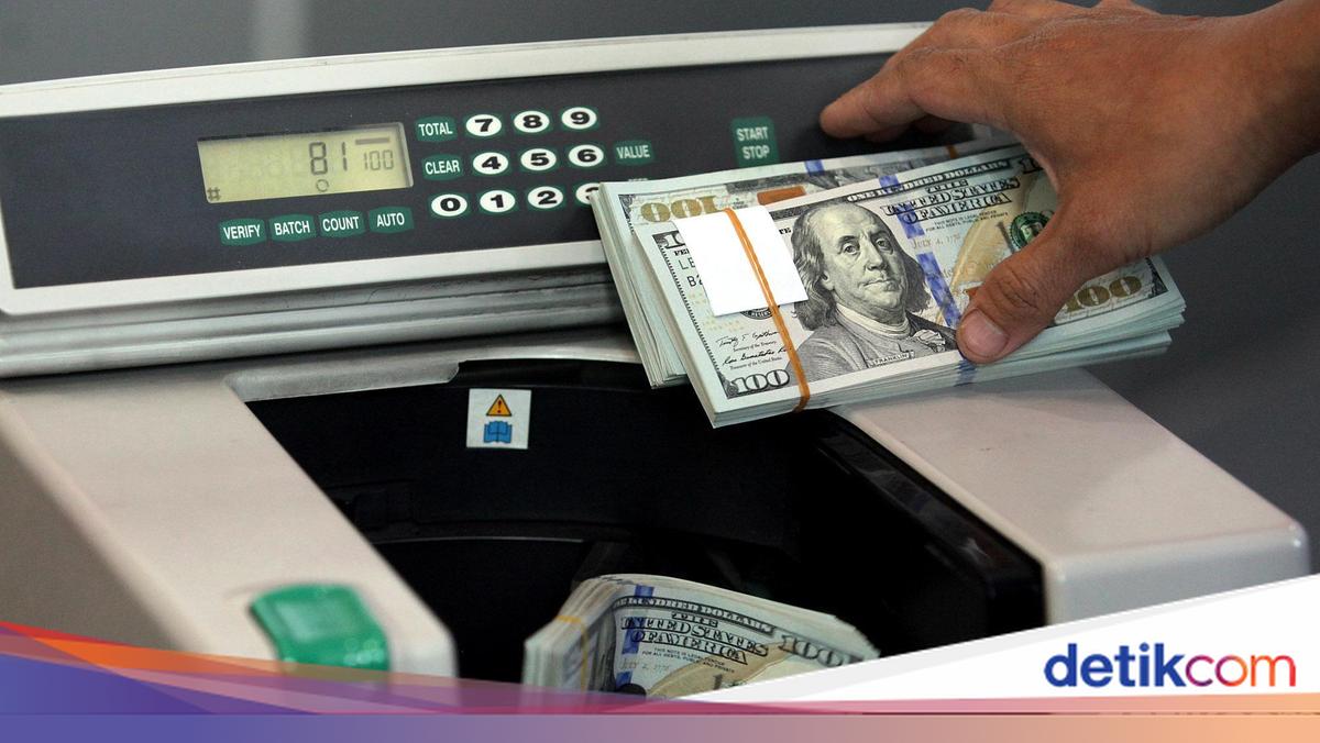 Dolar Makin Perkasa, Apa yang Terjadi Jika Rupiah Jebol Rp 17.000?