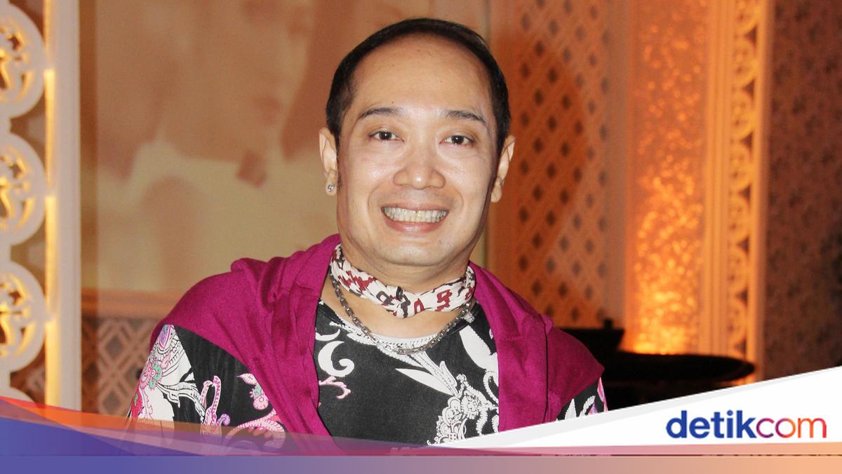 Profil Adjie Notonegoro, Desainer yang Jadi Sorotan Setelah Pindah Agama