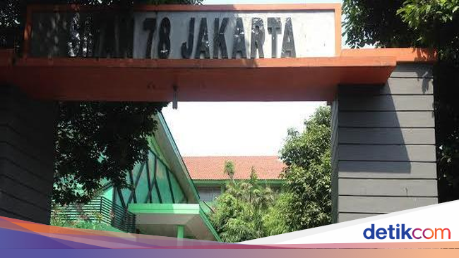 SMA 78 Jakarta: Siswa yang Boleh Bawa Motor Hanya yang Miliki SIM