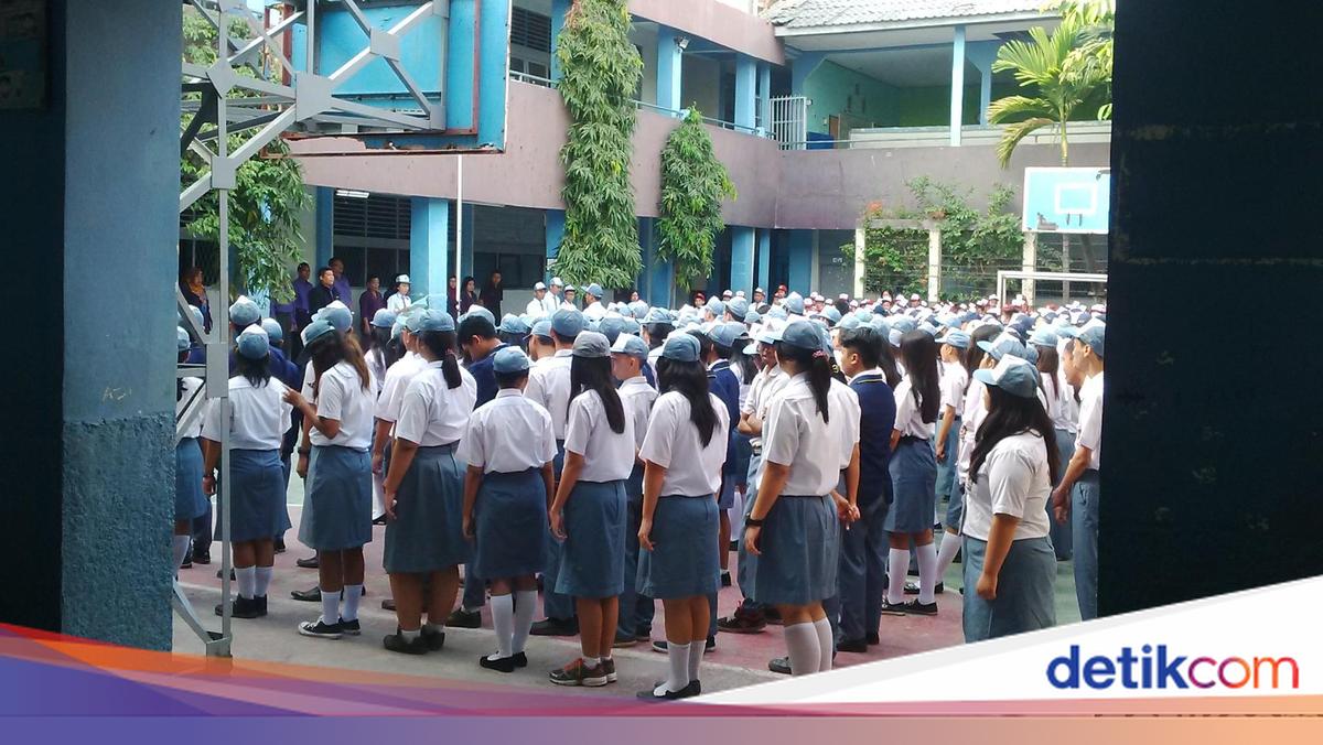 Ahli: Jemur Siswa Sambil Hormat Bendera Sudah Tak Zaman