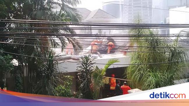 Begini Kondisi Rumah Mewah di Widya Chandra yang Hangus Terbakar