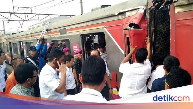 Dua KRL Benturan di Stasiun Juanda, PT KAI Imbau Warga Cari ...