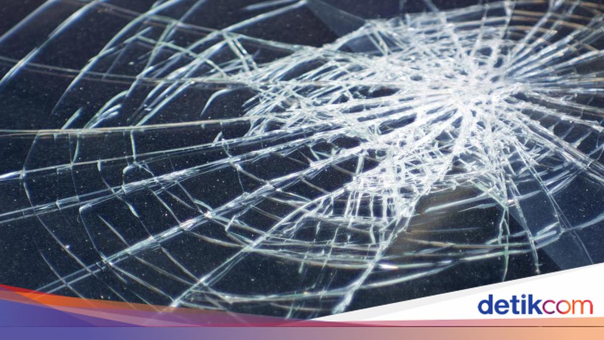4 Mobil Kecelakaan di Tol Bambu Apus Arah Fatmawati, Lalin Padat
