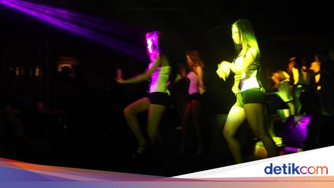 Puluhan WNA Digerebek di Canggu, Diduga Lagi Pesta Seks & Narkoba di Vila