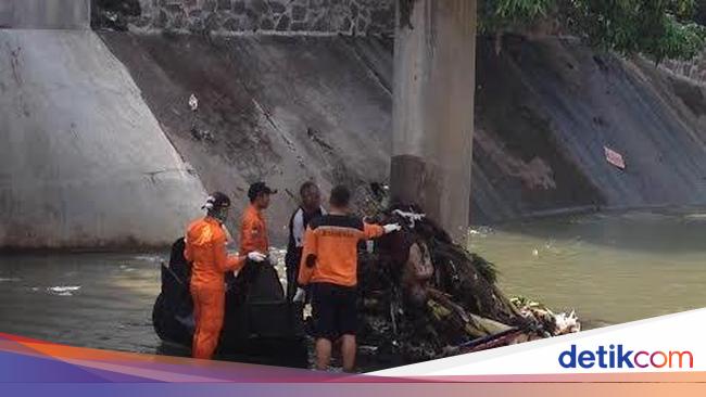 Mayat di Curug Ece Ternyata Bukan Pemotor yang Terseret Banjir