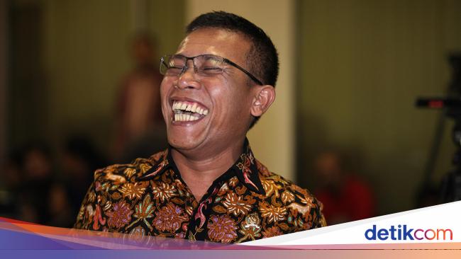 Hasto Pdip Ogah Bareng Pd Pks Masinton Fenomena Akar Rumput