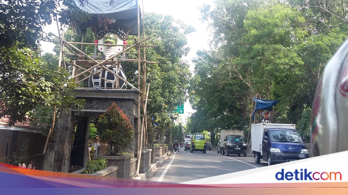 Purwakarta Terus Berhias, Patung Menong Segera Dipasang di Gerbang Kota