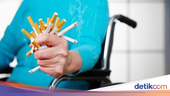 Bukan Cuma Asap Rokok, Sisa Abunya Bisa Merusak Hati dan Otak