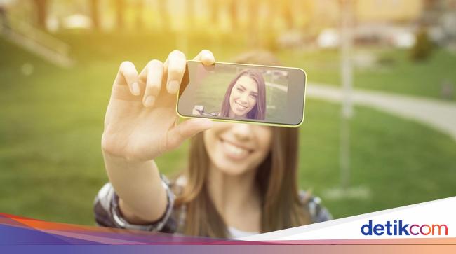 10 Meme Selfie Paling Lucu, Bikin Ngakak Sampai Kesal!