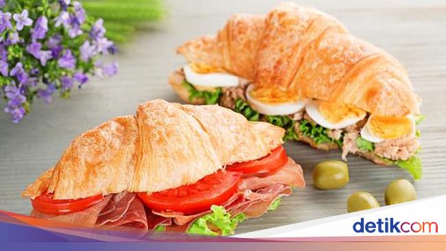 Croissant dengan Isian Gurih Padat Enak Buat Makan Malam