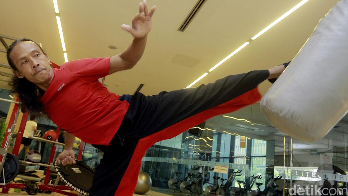 Mau Belajar Pencak Silat Tapi Merasa 'Ketuaan'? Ini Saran Yayan Ruhian