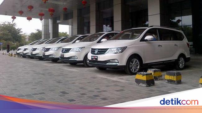 Penjualan Mobil di China Tertinggi dalam 3 Tahun Terakhir