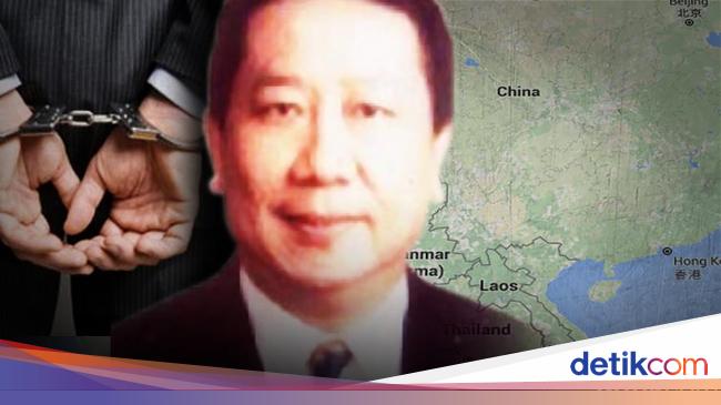 Samadikun Hartono Tiba di Bandara Halim Perdanakusuma