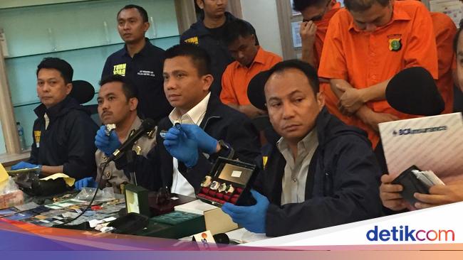 Robby Si Penipu di Online Shop Pernah Perdayai Penjual Batu Permata Rp 1 M