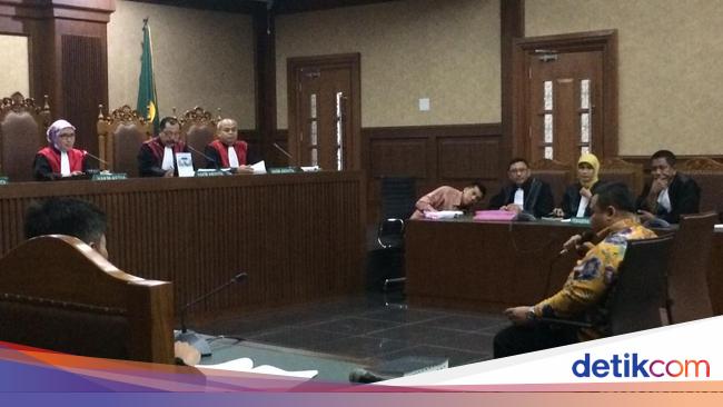 Ini Alasan Anggota DPR Fathan Subchi Pilih Lari Usai Diperiksa KPK
