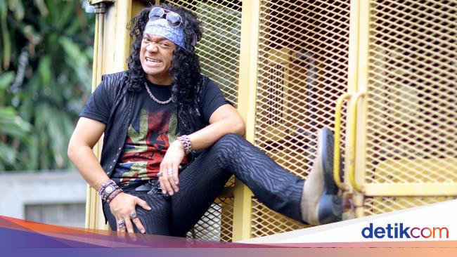 Candil in The Rockalisasi, Band Baru Candil yang Seperti Bon Jovi