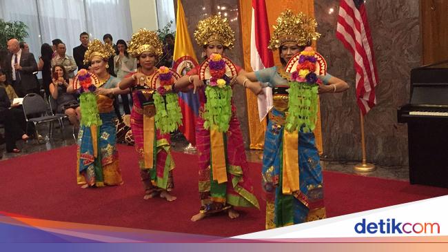 Ketika Tari Poco-poco dan Goyangan Salsa Beradu di Amerika Serikat