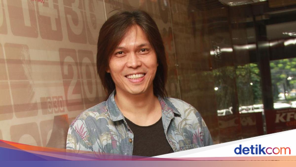 Once Mekel Rilis Single 'Abadi Untukmu'