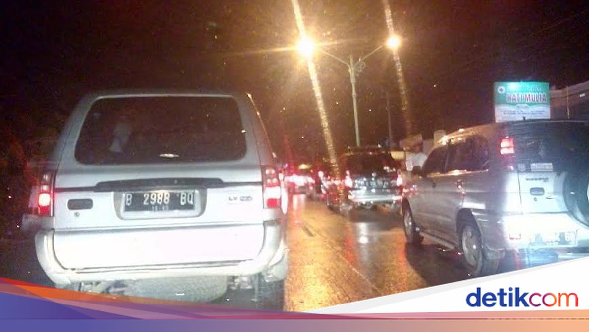Masuk Dini Hari, Brexit dan Jalur Pantura Brebes-Tegal Tak Berubah ...