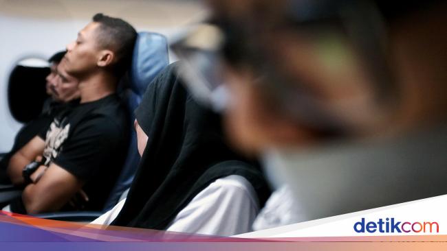 5 Hal yang Paling Bikin Bete Selama Naik Pesawat, Ini Kata Survei