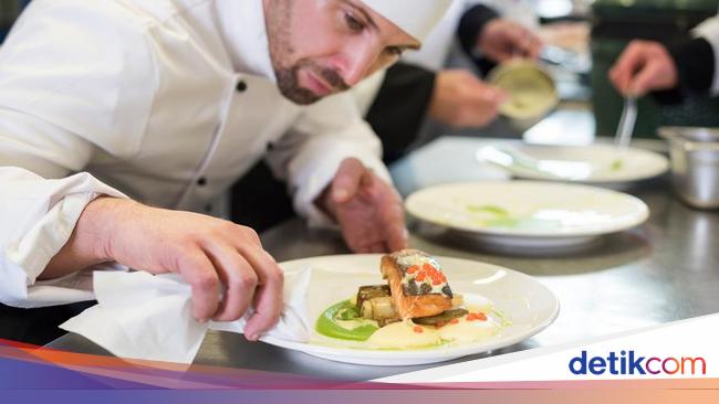 Ini 12 Aturan Penting di Dapur Restoran Menurut Chef Professional (2)