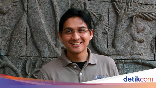 Lucky Hakim Ungkap Alasan Dirinya Dipecat dari PAN Lucky Hakim Ungkap Alasan Dirinya Dipecat dari PAN