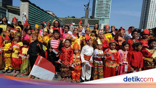 10 Ide Kostum Karnaval HUT RI 17 Agustus yang Unik, Lucu, dan Kreatif