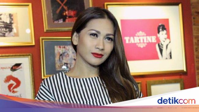 Dari Dewi Dewi, Tata Janeta Merapat ke Barisan Maia Estianty