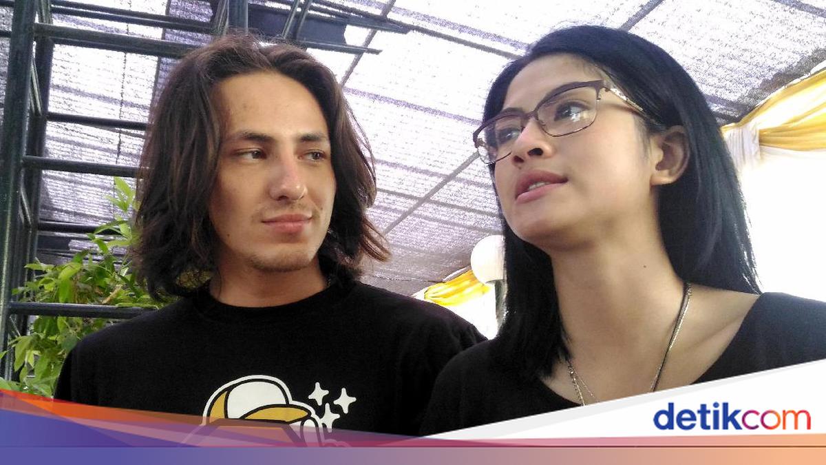 Dylan Carr Sempat Putus dengan Hana Saraswati, Sekarang Pacaran Lagi