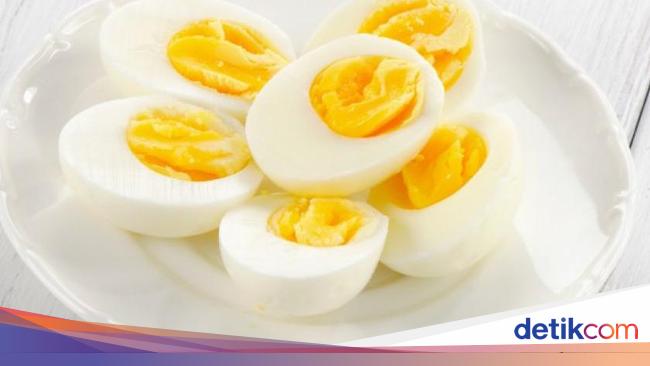 Mau Bikin Telur Rebus Enak? Ini Cara Benar Merebus dan Mengupas Kulitnya