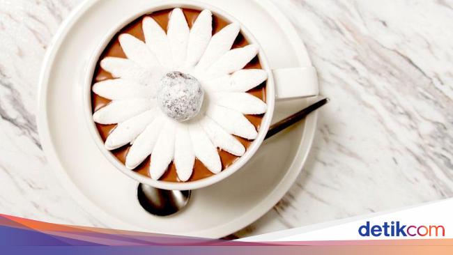Wouw! Cantiknya Bunga Marshmallow Dalam Hot Chocolate Kreasi Dominique ...