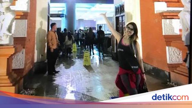 Bikin Vlog Soal Indonesia, Lihat Lagi Liburan Maria Ozawa di Bali