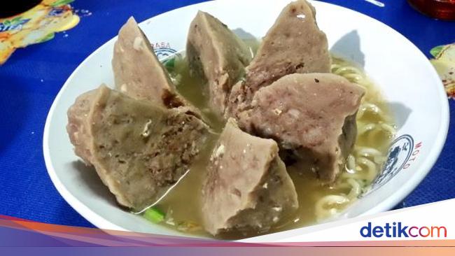 Mampir ke Kawasan Pamulang? Nikmati Saja Roti Bakar, Sop Iga hingga ...