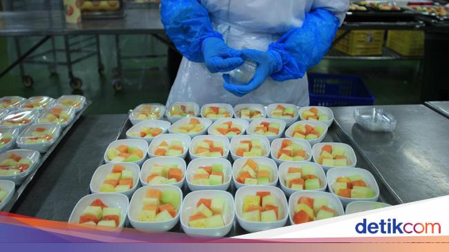 Mengenal Alur Pembuatan Makanan Pesawat di Aerofood ACS