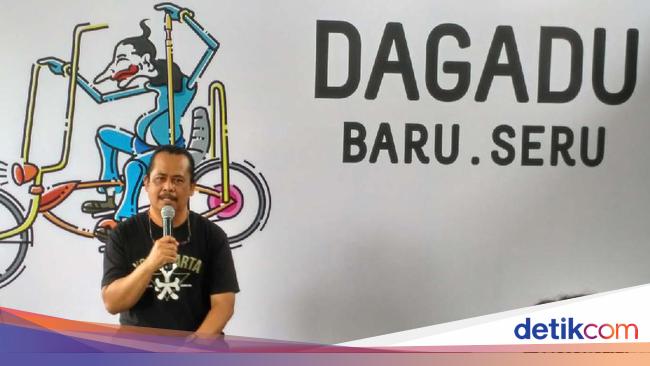 Ini Dia Pencipta Dagadu Djokdja, Merek Paling Ikonik dari Yogyakarta