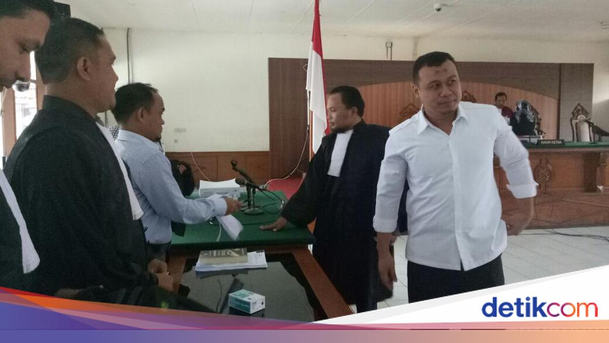 Divonis 8 Tahun Penjara, Ojang Sohandi: Saya Bersyukur