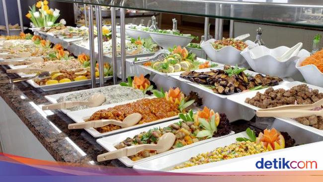 Restoran Buffet Mulai Buka, 5 Protokol Ini Bikin Pengunjung Makin Nyaman
