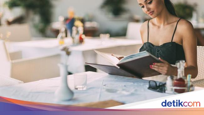 Makan Sendirian di Restoran Kini Makin Disukai Orang di Dunia