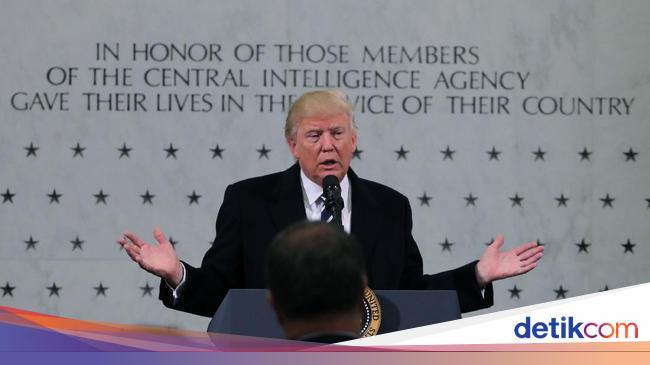 Slogan 'America First' Donald Trump, Apa Maksudnya?