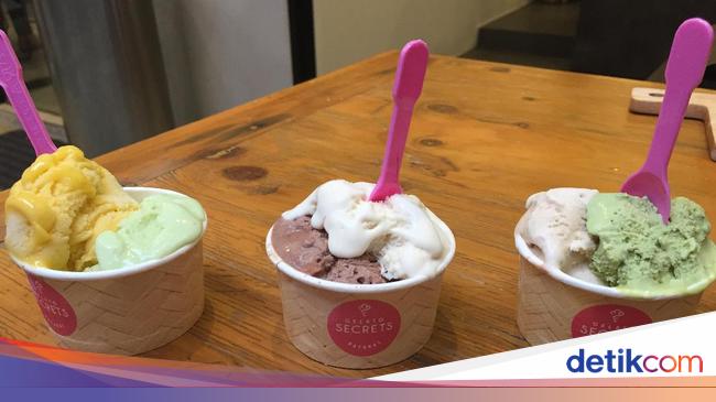 Gelato Secrets: Lembut Manis Gelato Rasa 'Teh Botol' dan Coconut Pandan