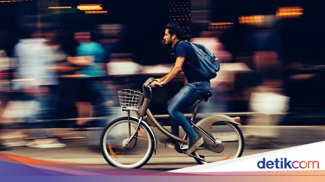 Studi: Pekerja yang Berangkat dengan Sepeda Lebih Jarang Sakit, Ini ...