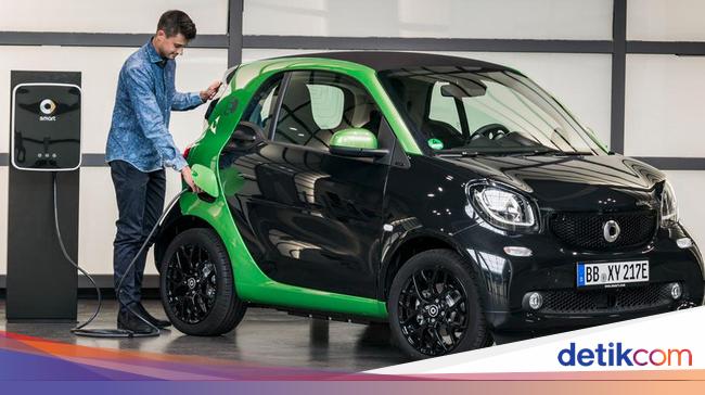 Mobil Listrik Smart Dijual Mulai Rp 312 Juta