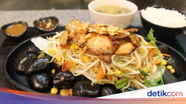 Di Gandaria City Bisa Menikmati Nasi Kari hingga Teppanyaki Komplet