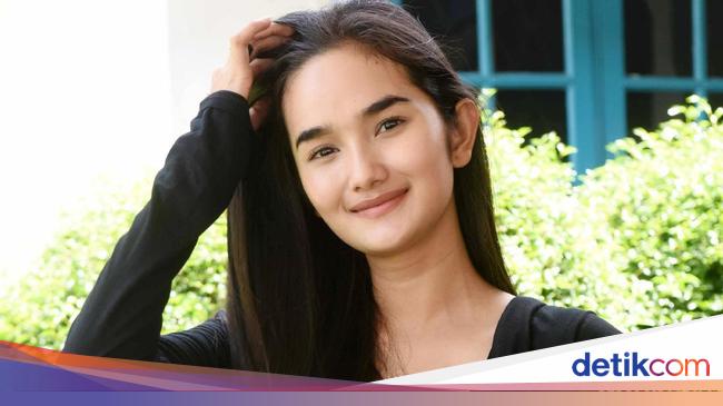 Faby Marcellia Tak Pernah Menyesal Nikah Muda Faby Marcellia Tak Pernah Menyesal Nikah Muda