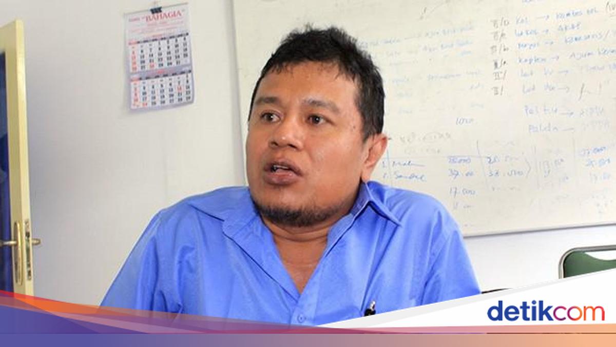 Kisah Sabar Nababan, Ngaku Tuhan tapi Takut Dipecat Kampus