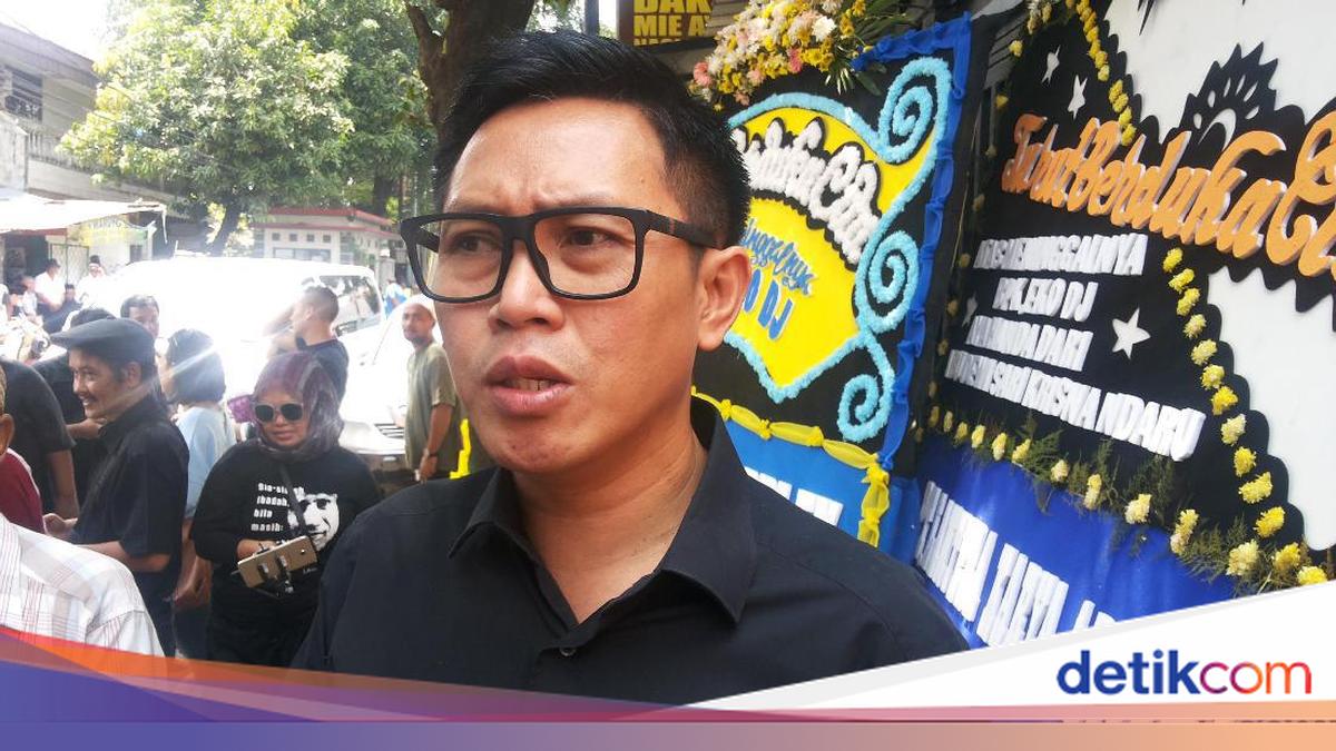 Eko DJ, Sosok Apa Adanya di Mata Eko Patrio
