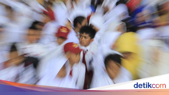 Jelang Ajaran Baru, SDN 010 Cidadap Bandung Baru Punya 10 Siswa