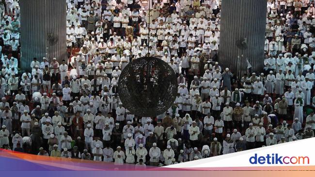 Pengaturan Shaf Sholat Berjamaah yang Benar Menurut Syariat, Seperti Apa?