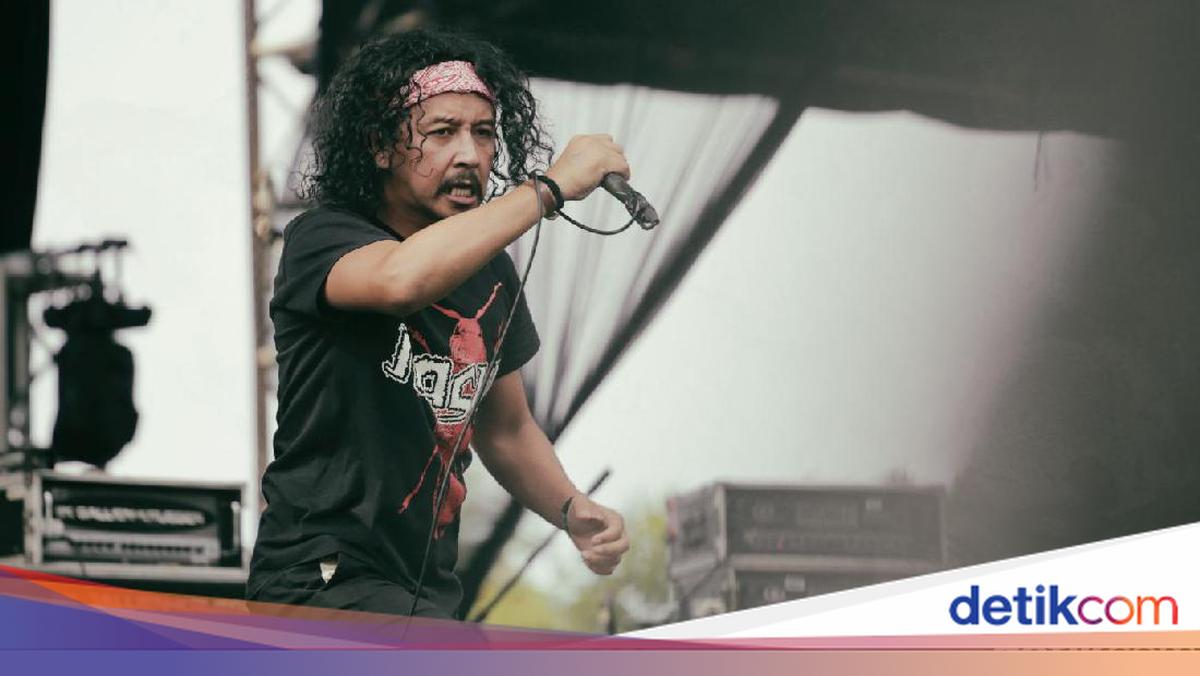 Setelah 4 Tahun, Vicky Mono 'Pulang' ke Burgerkill